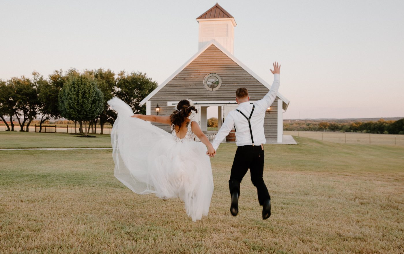 Wedding of the Week: Andrea and Logan with Minister Joseph Devlin ...